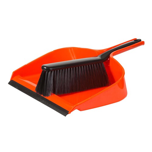 Browns Large Brush & Pan Set - Outdoor Brushware | Mitre 10™